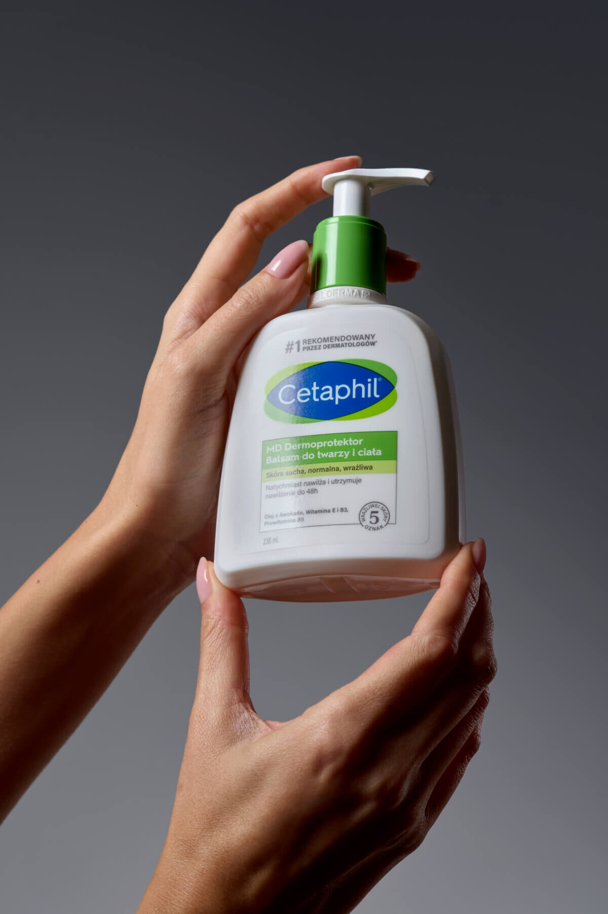 Modzele – czym są i jak je leczyć? | Cetaphil